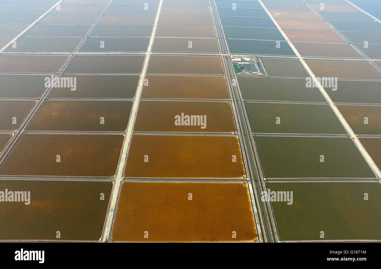 China tianjin salt hi-res stock photography and images - Alamy