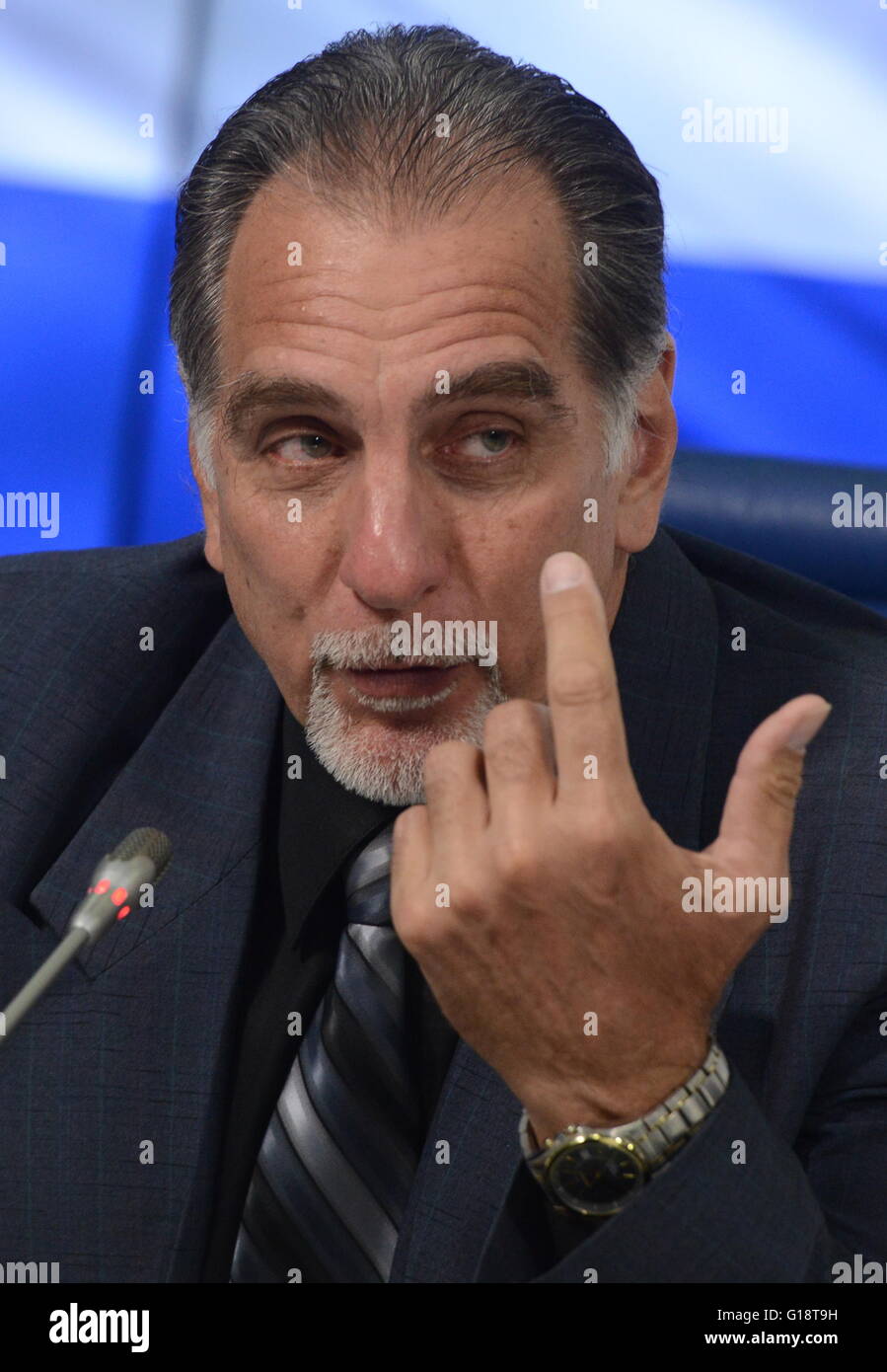 Fbi Officers High Resolution Stock Photography and Images - Alamy