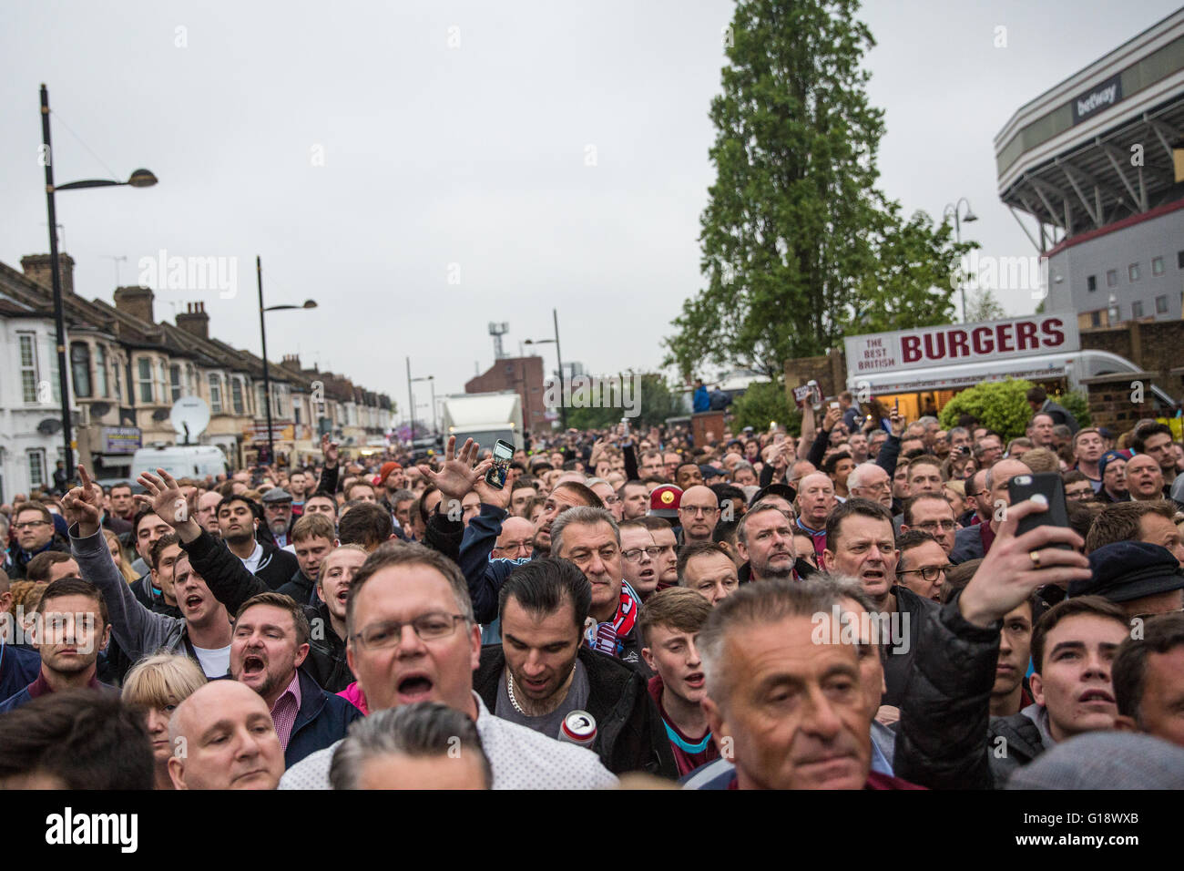 West ham london street hi-res stock photography and images - Alamy