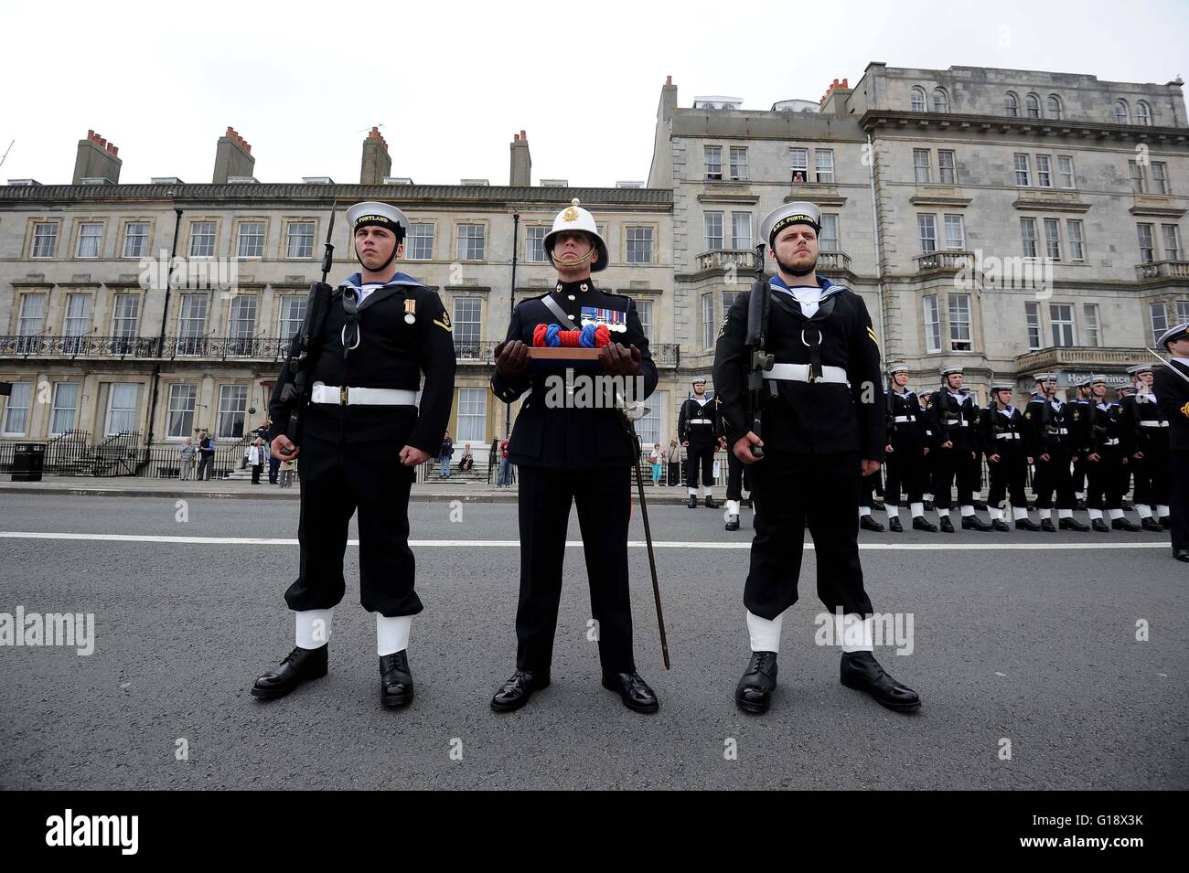 Crew of "HMS Portland" mark their freedom of the borough of Weymouth ...