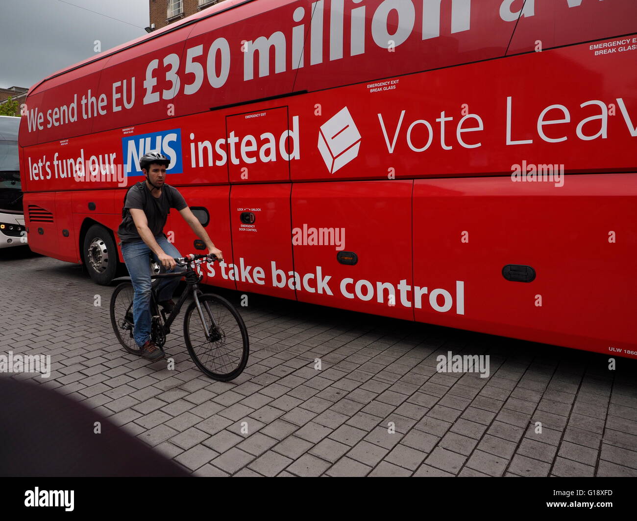Brexit bus hi-res stock photography and images - Alamy
