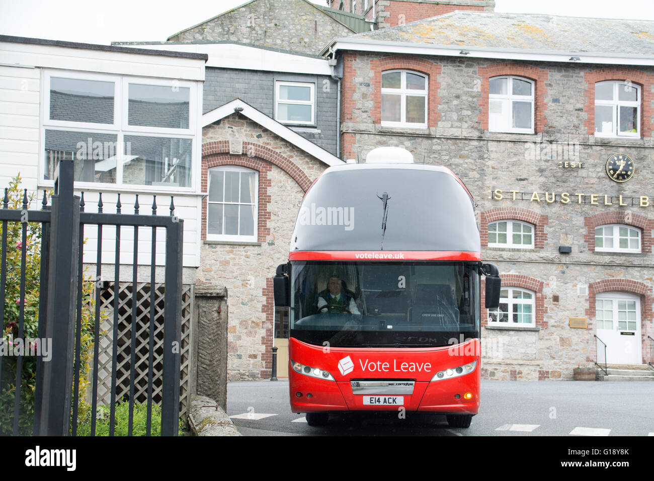 Boris brexit bus hi-res stock photography and images - Alamy