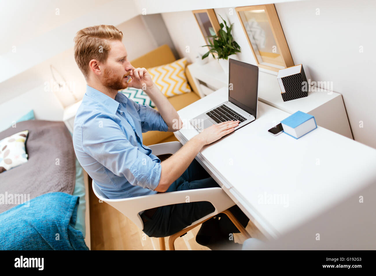 One man business self employed hi-res stock photography and images - Alamy