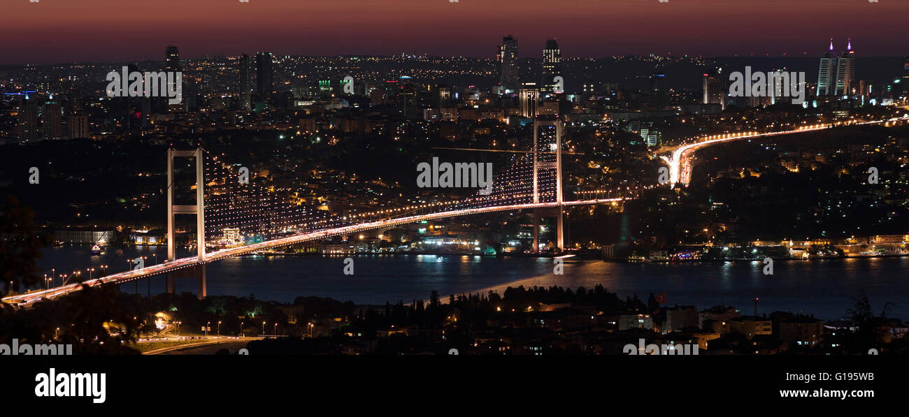 Bosphorus bridge at night Stock Photo - Alamy
