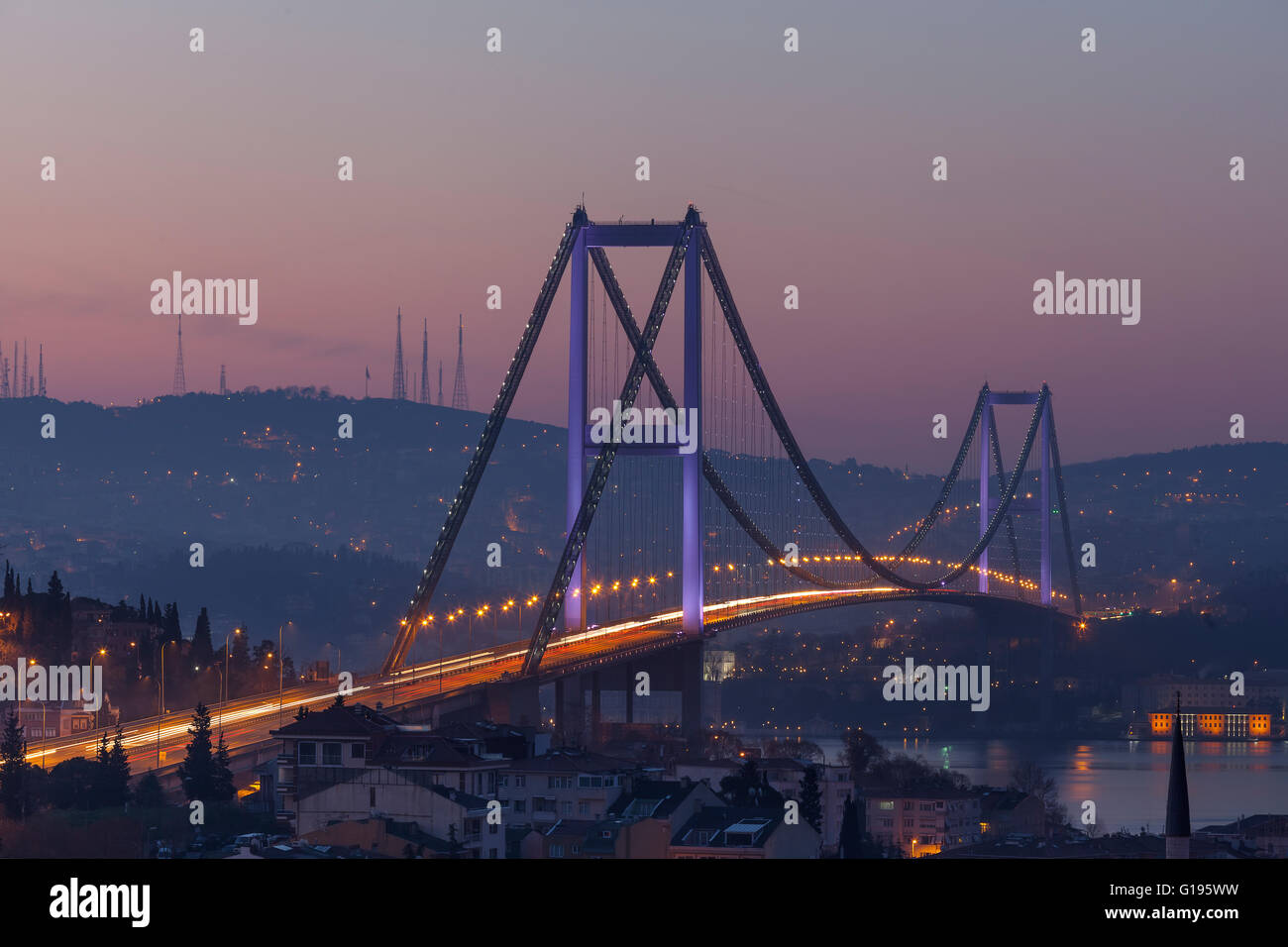Bosphorus bridge at night in istanbul city hi-res stock photography and ...