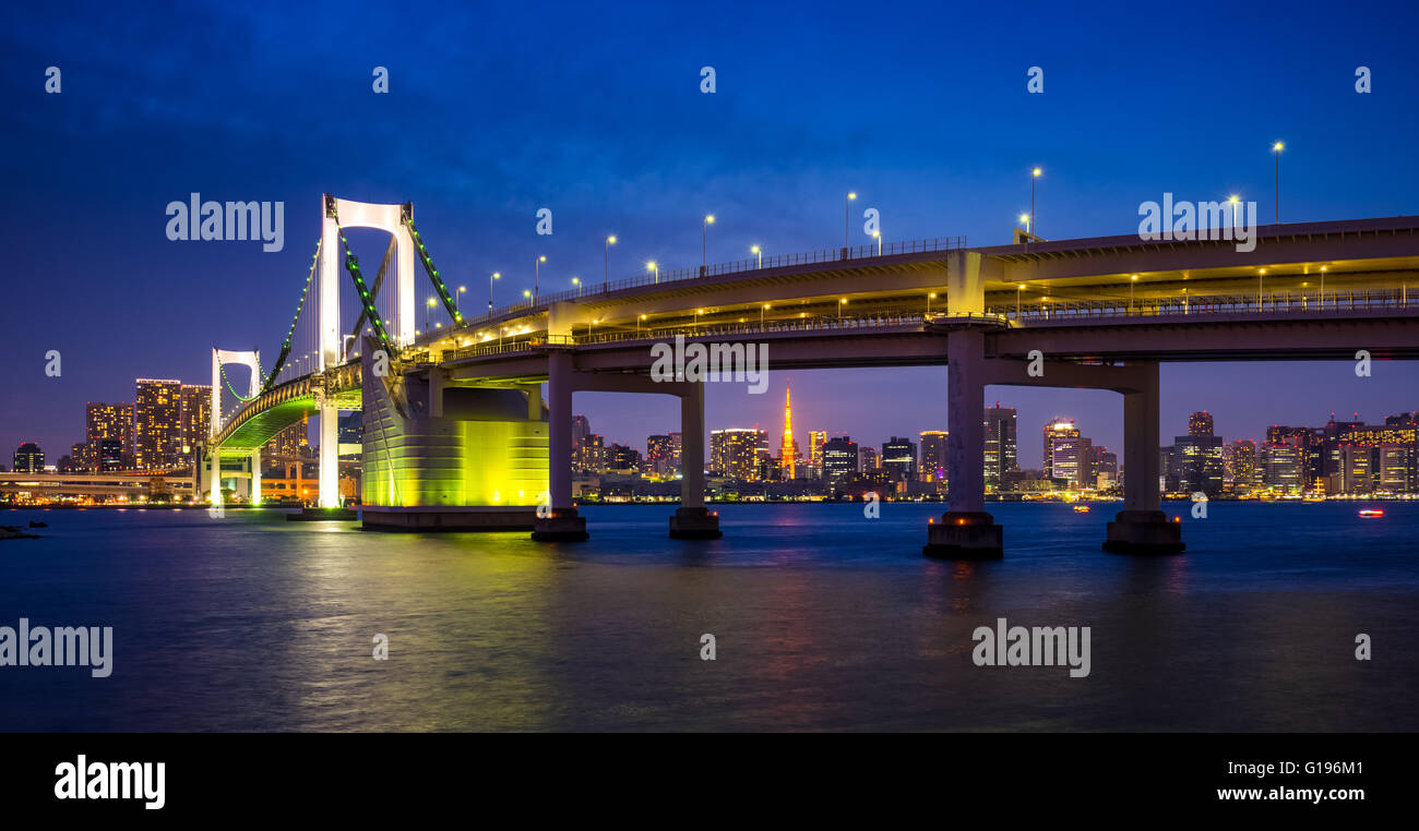 Panorama of Rainbow Bridge at night, Tokyo, Japan Stock Photo - Alamy