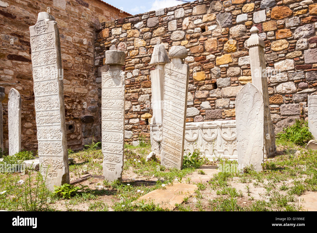 Turkish cemetery hi-res stock photography and images - Alamy