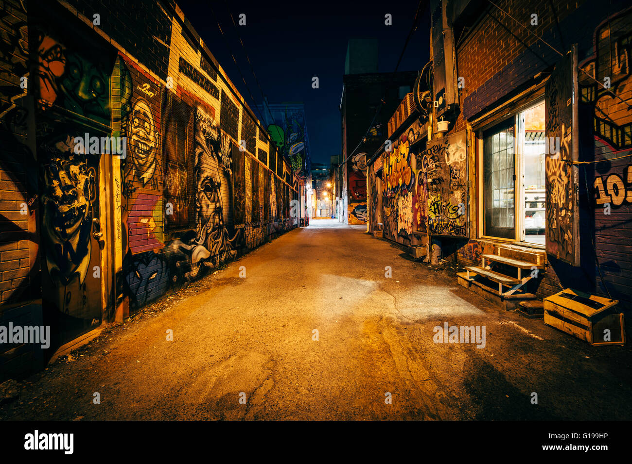 Graffiti Dark Alley High Resolution Stock Photography and Images - Alamy