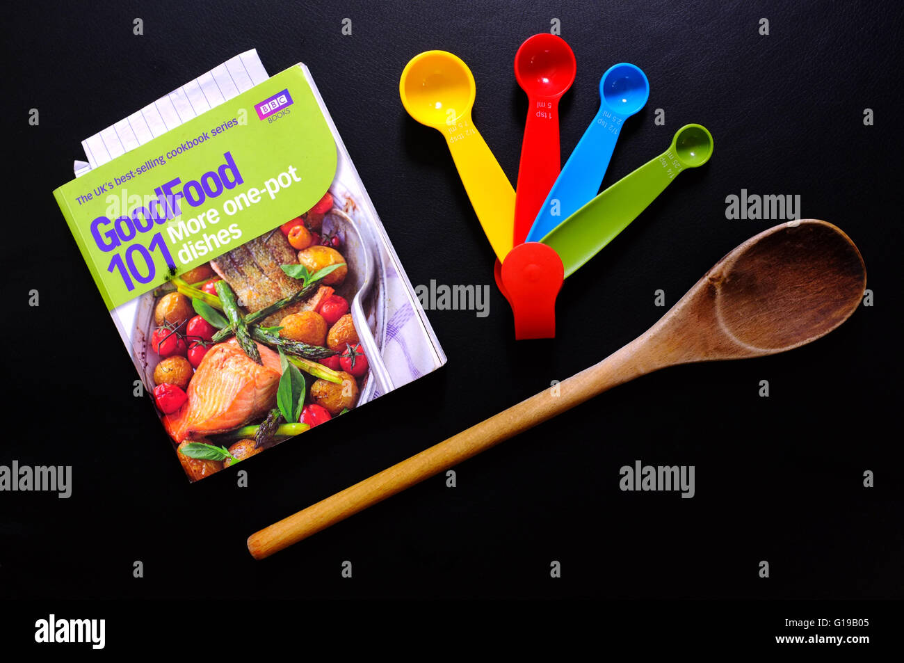 Cooking book hi-res stock photography and images - Alamy