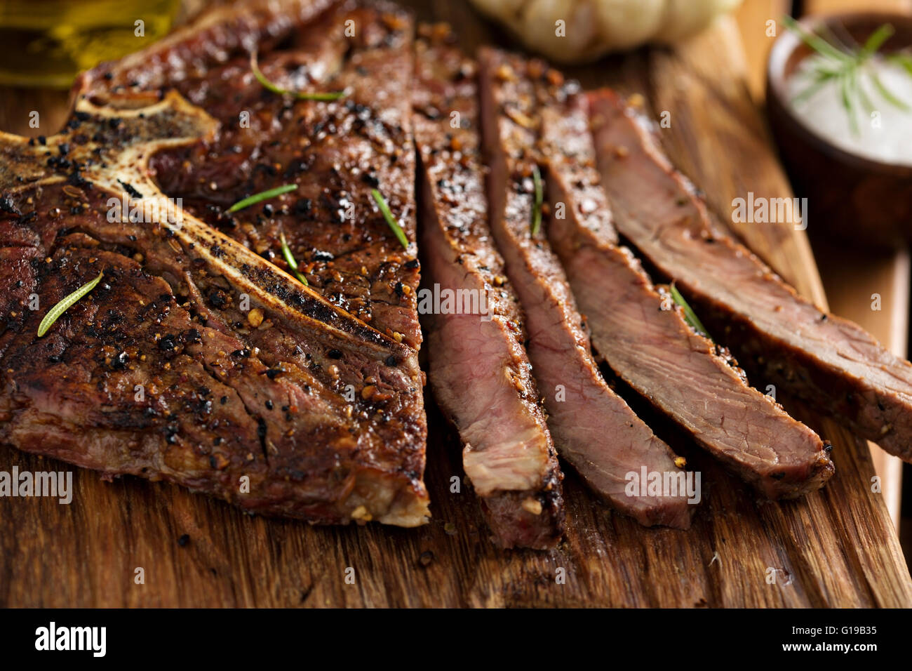Steak being cooked hi-res stock photography and images - Alamy