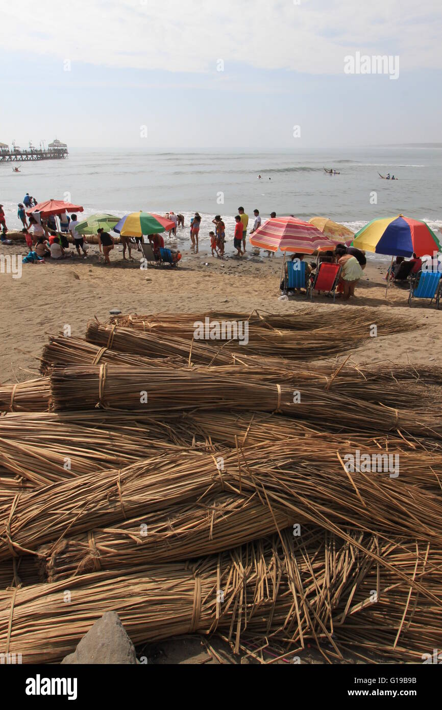 'Caballitos de Totora', traditional fishing boats made of reeds, on the ...