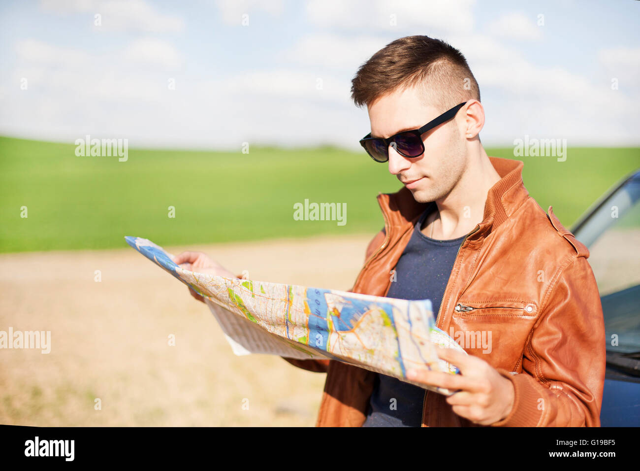 Male map hi-res stock photography and images - Alamy