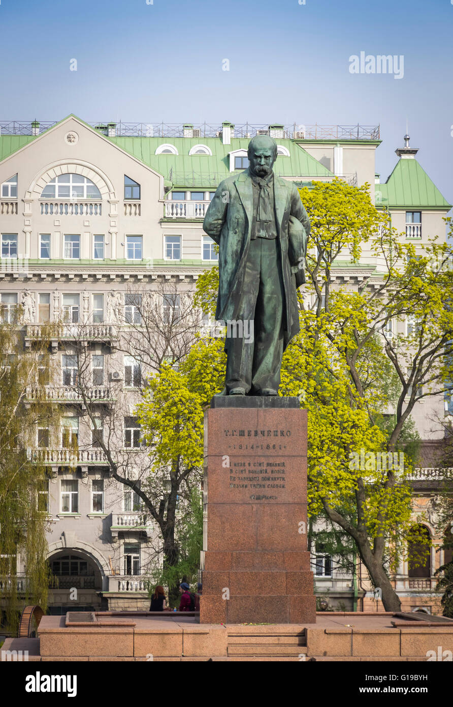 Monument to the famous ukrainian poet Taras Shevchenko in Kyiv, Ukraine ...