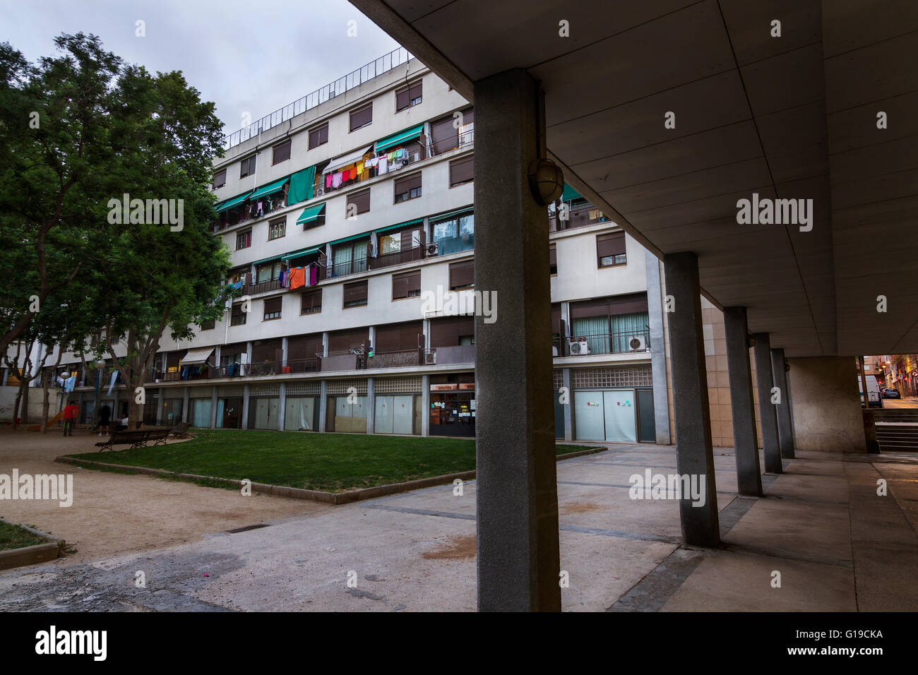 Casa Bloc, by Josep Lluís Sert. 1936. Barcelona Stock Photo - Alamy