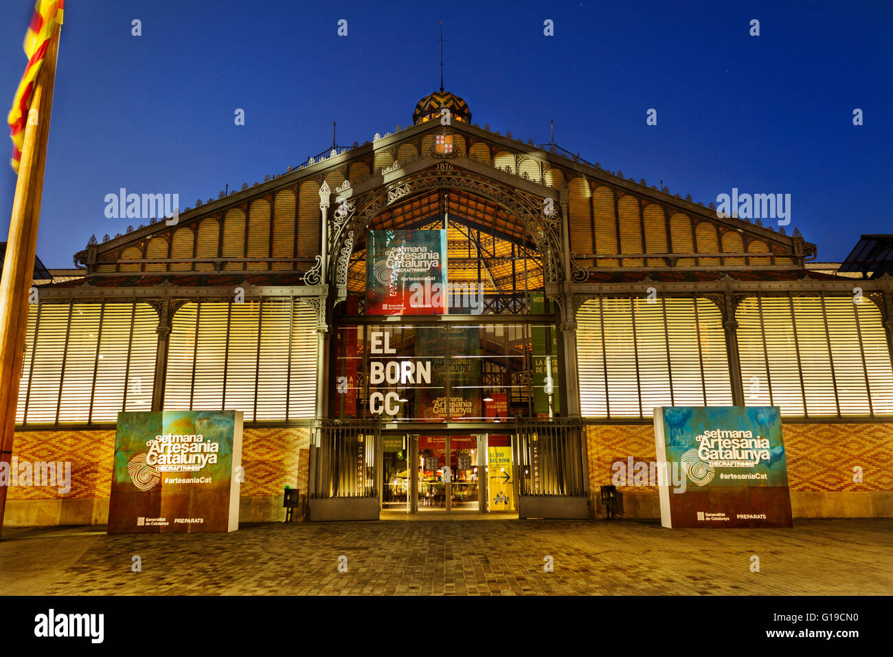 Born hi-res stock photography and images - Alamy