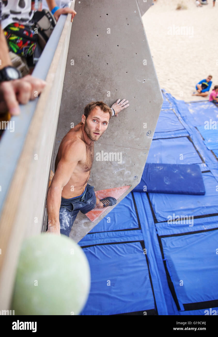 White handhold hi-res stock photography and images - Alamy