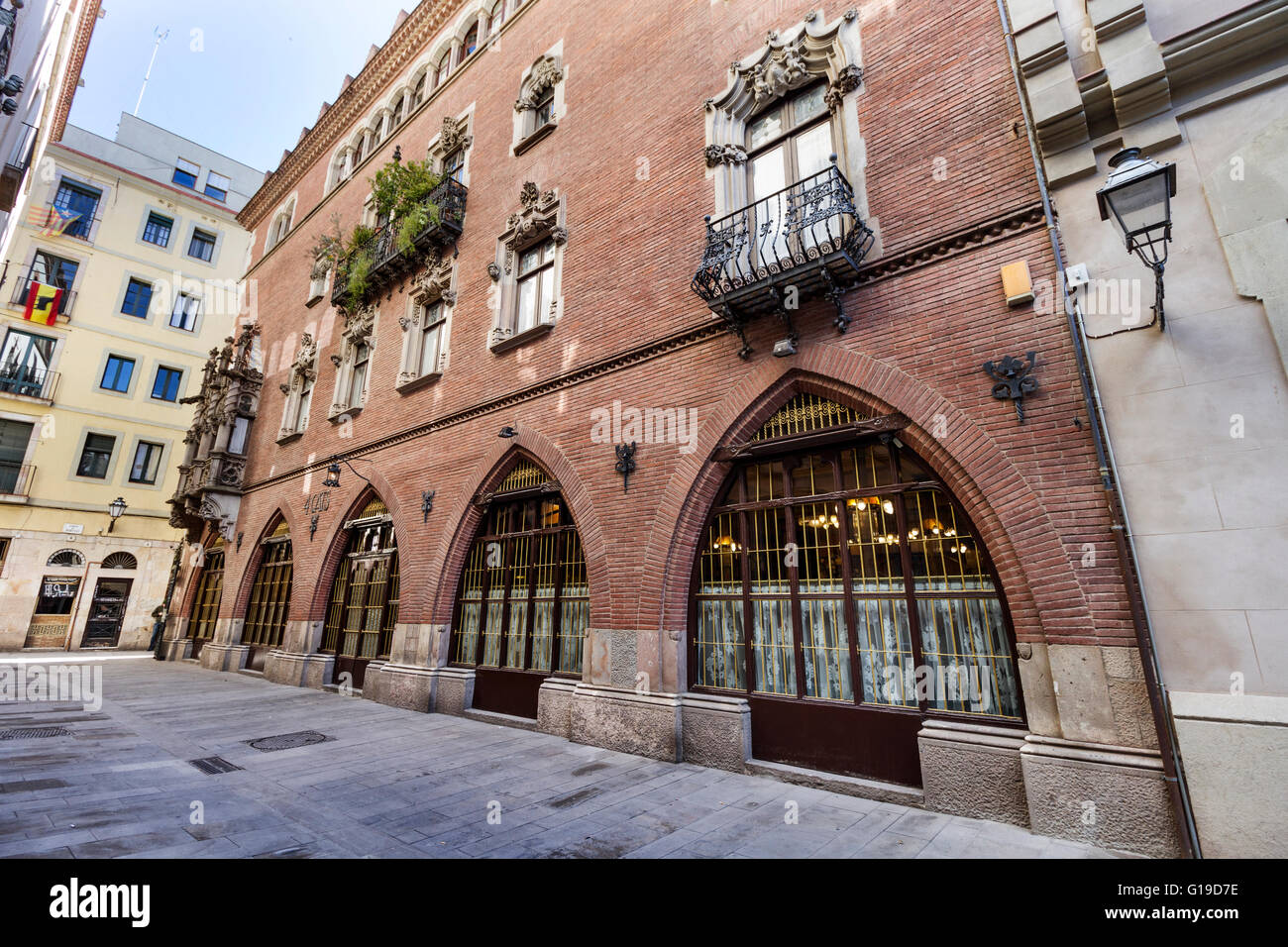 Els 4 gats. Casa Marti. Modernism. Josep Puig i Cadafalch. Barcelona ...