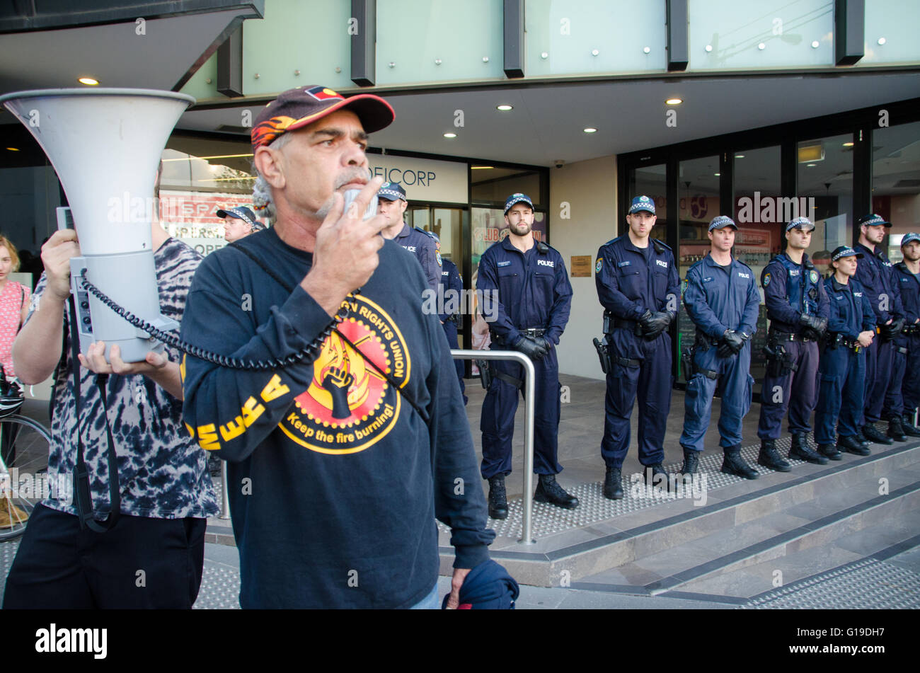 Aboriginal protest march hi-res stock photography and images - Alamy