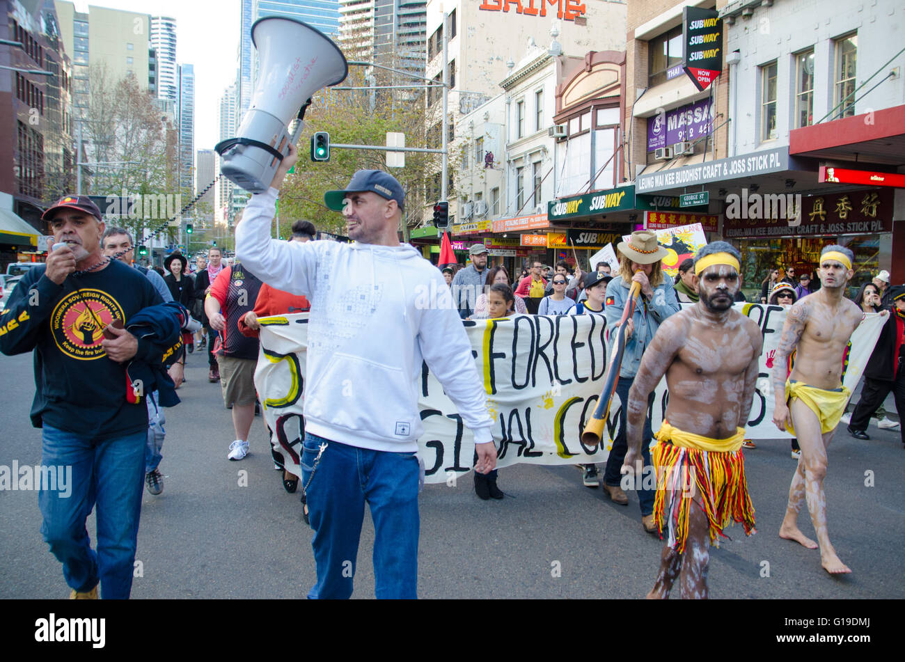 Aboriginal protest march sydney hi-res stock photography and images - Alamy
