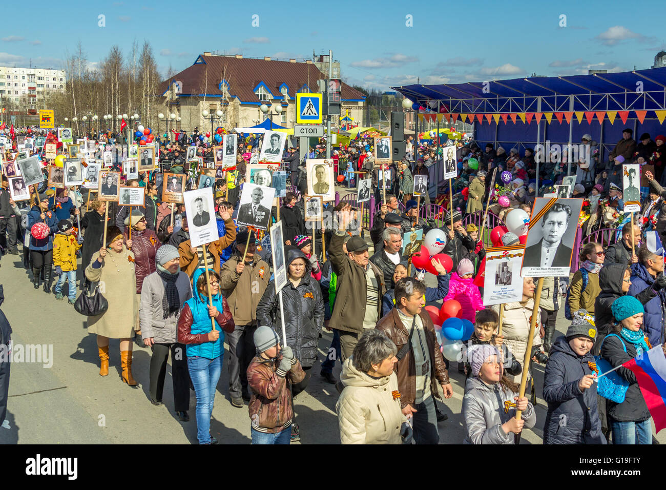 Grandstand people hi-res stock photography and images - Alamy