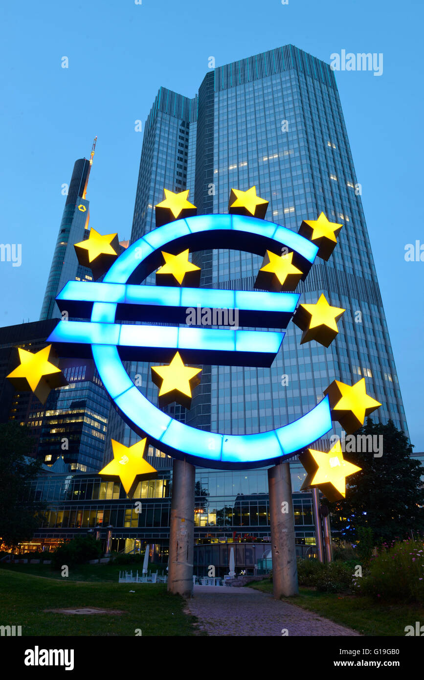 Ecb bank symbolic hi-res stock photography and images - Alamy