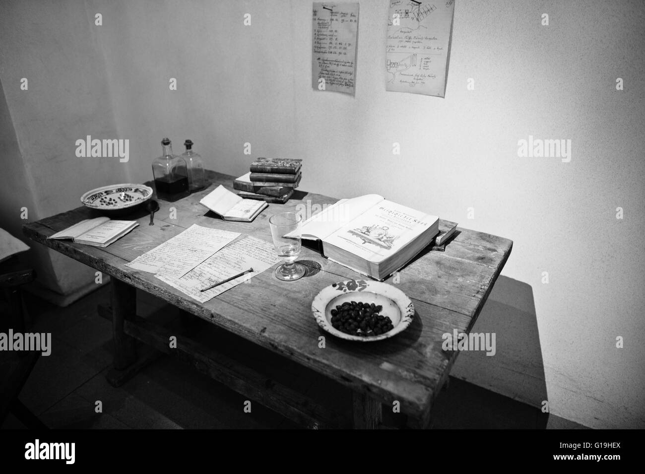 Old antique table with ancient details Stock Photo - Alamy