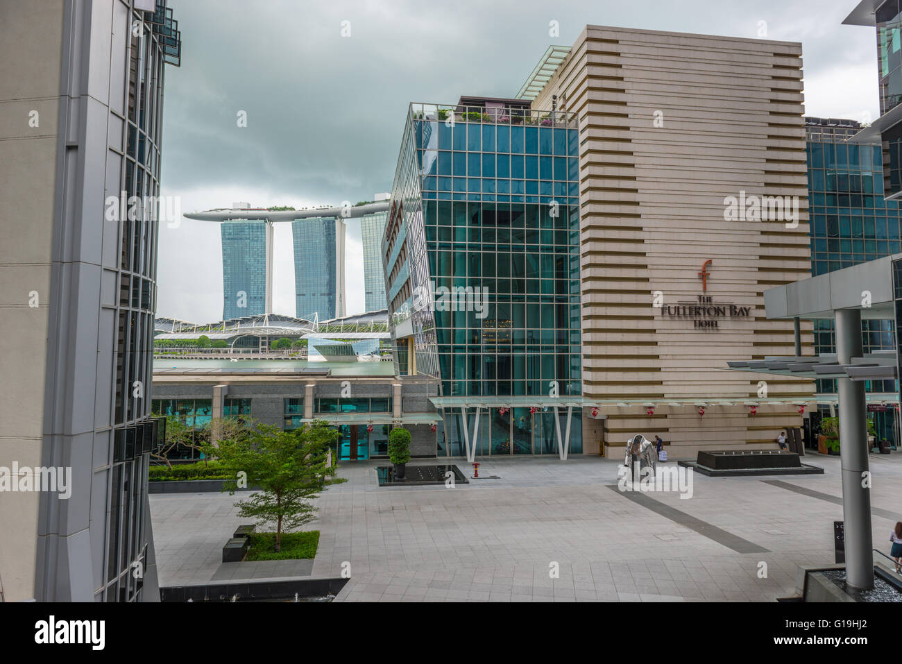 Fullerton bay Hotel view from the back door Stock Photo - Alamy
