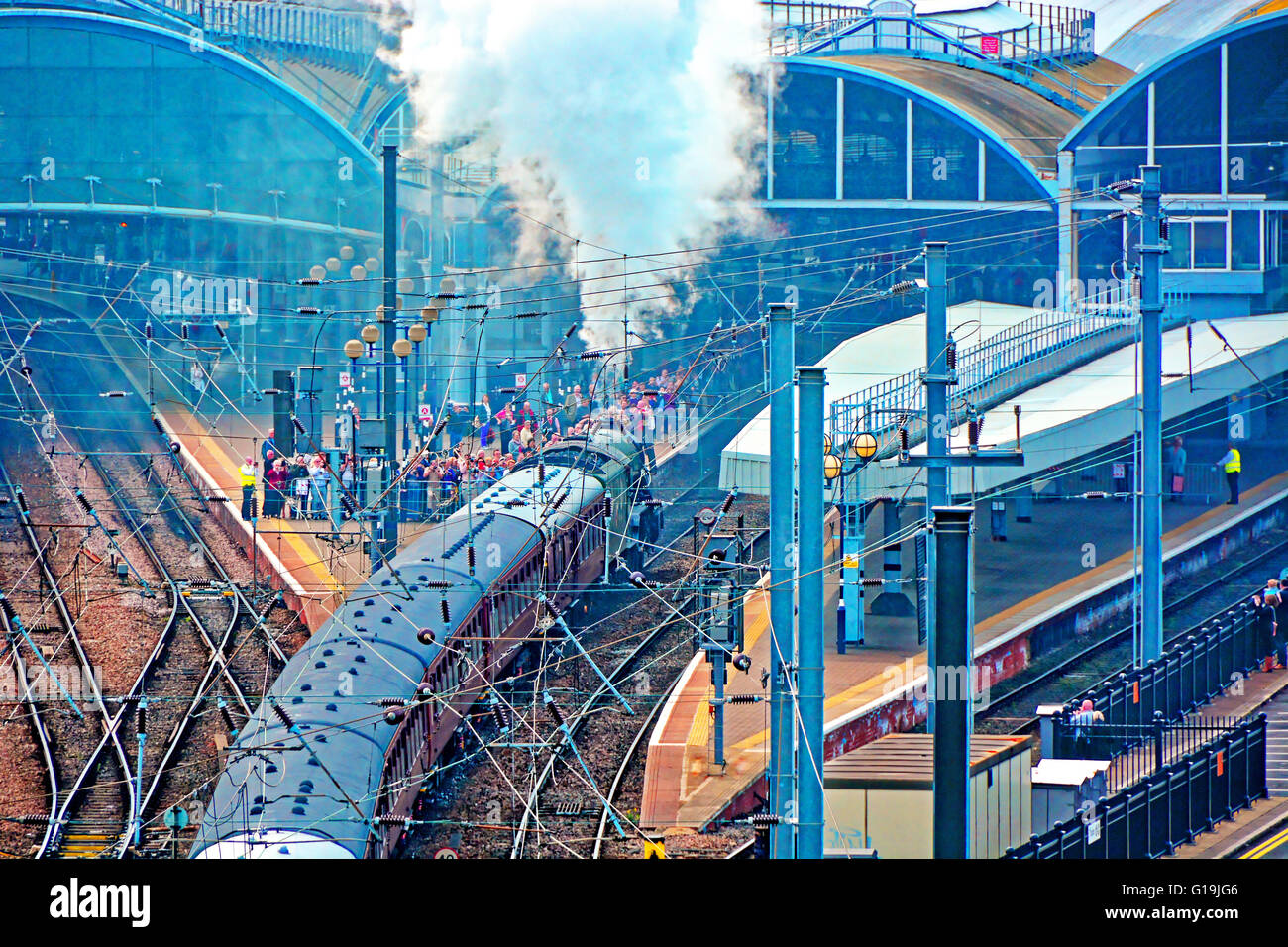 Flying Scotsman steam locomotive engine Newcastle upon Tyne Stock Photo ...