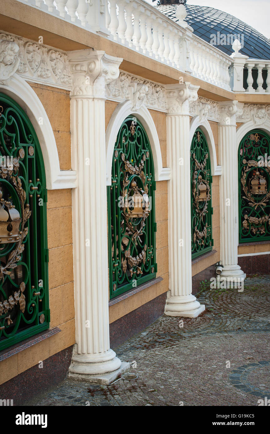 Rows and column hi-res stock photography and images - Alamy