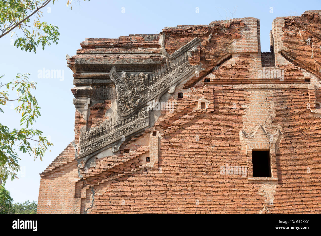Temples en ruine hi-res stock photography and images - Alamy