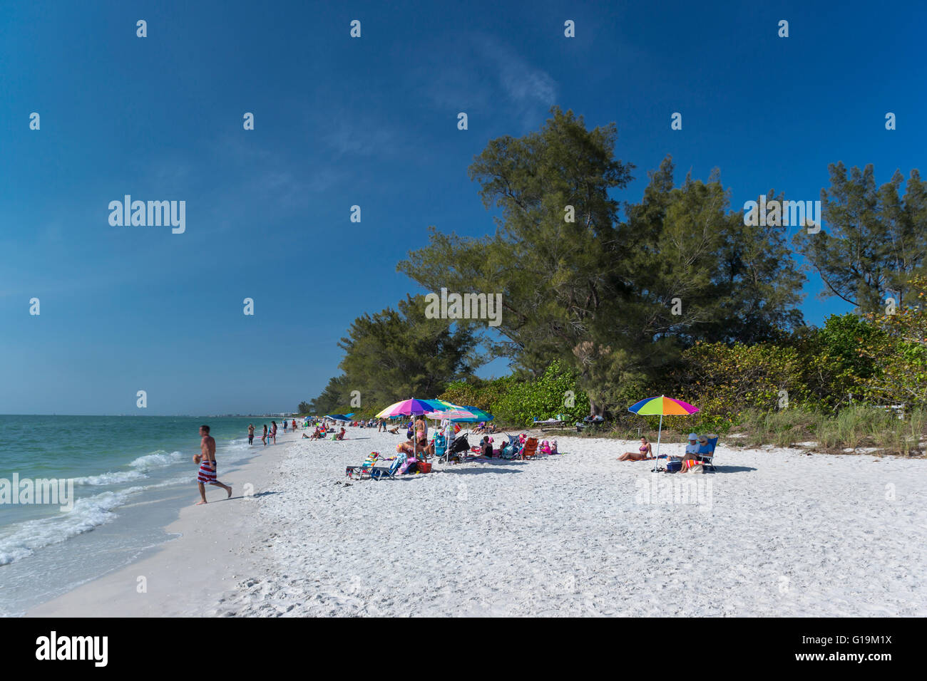 Delnor wiggins pass state park hi-res stock photography and images - Alamy