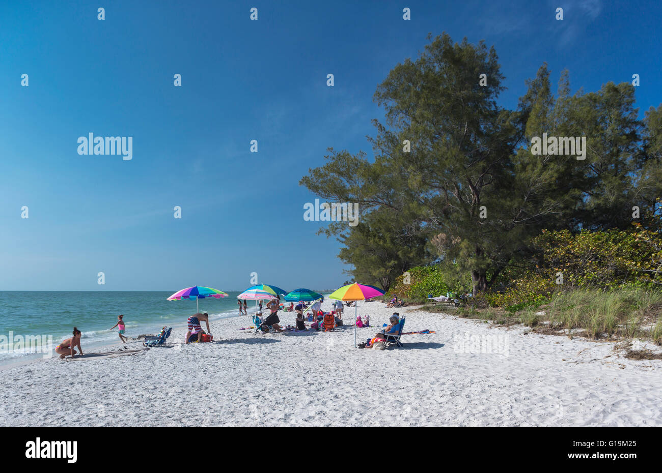 Delnor wiggins pass state park beach hi-res stock photography and ...