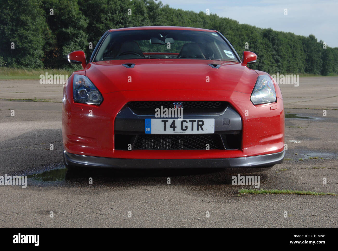 2009 Nissan GT-R R35 hand built Japanese supercar Stock Photo - Alamy
