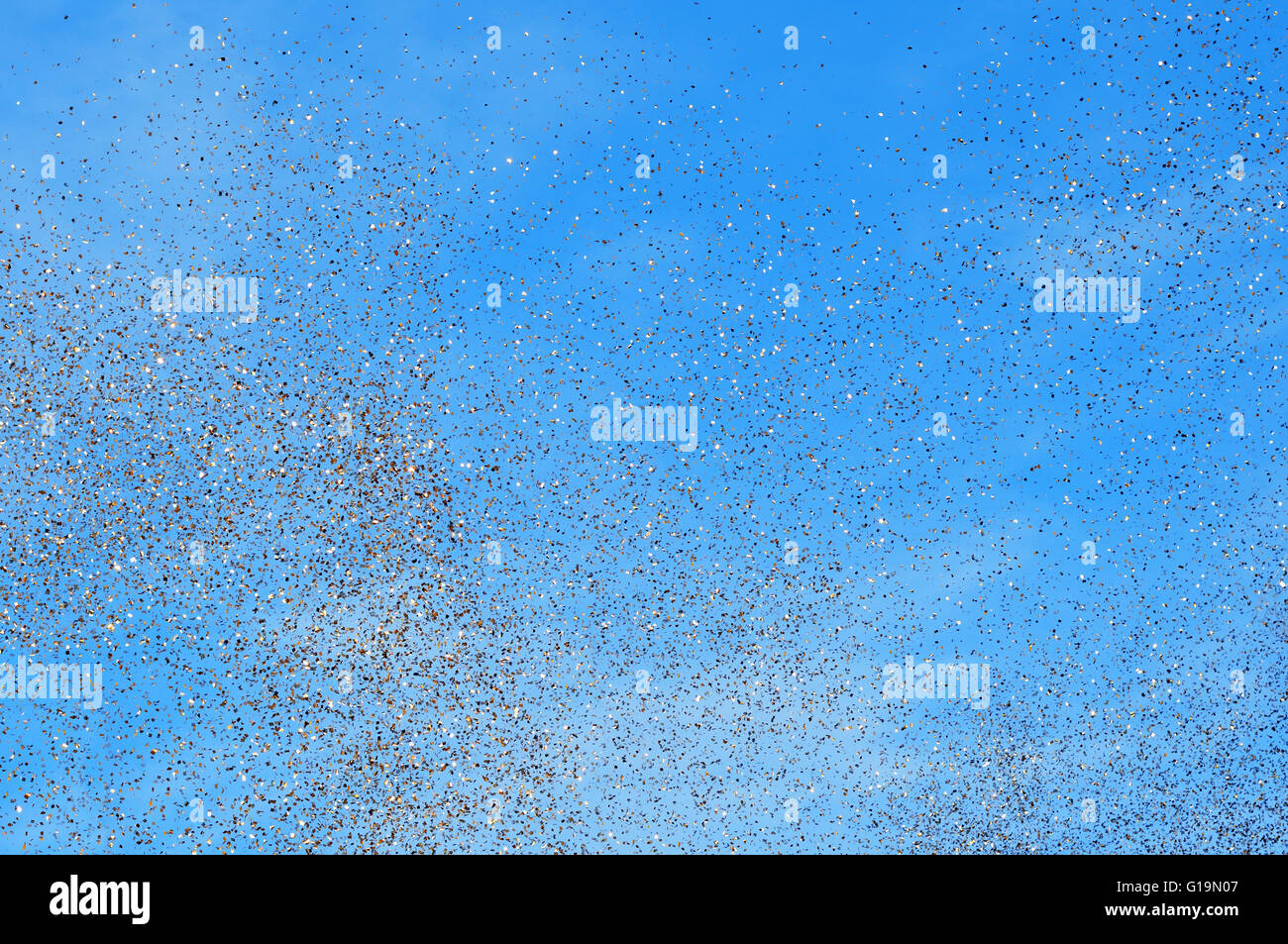 Fondo De Confeti Azul Falling Shiny Blue Confetti Stock Vector