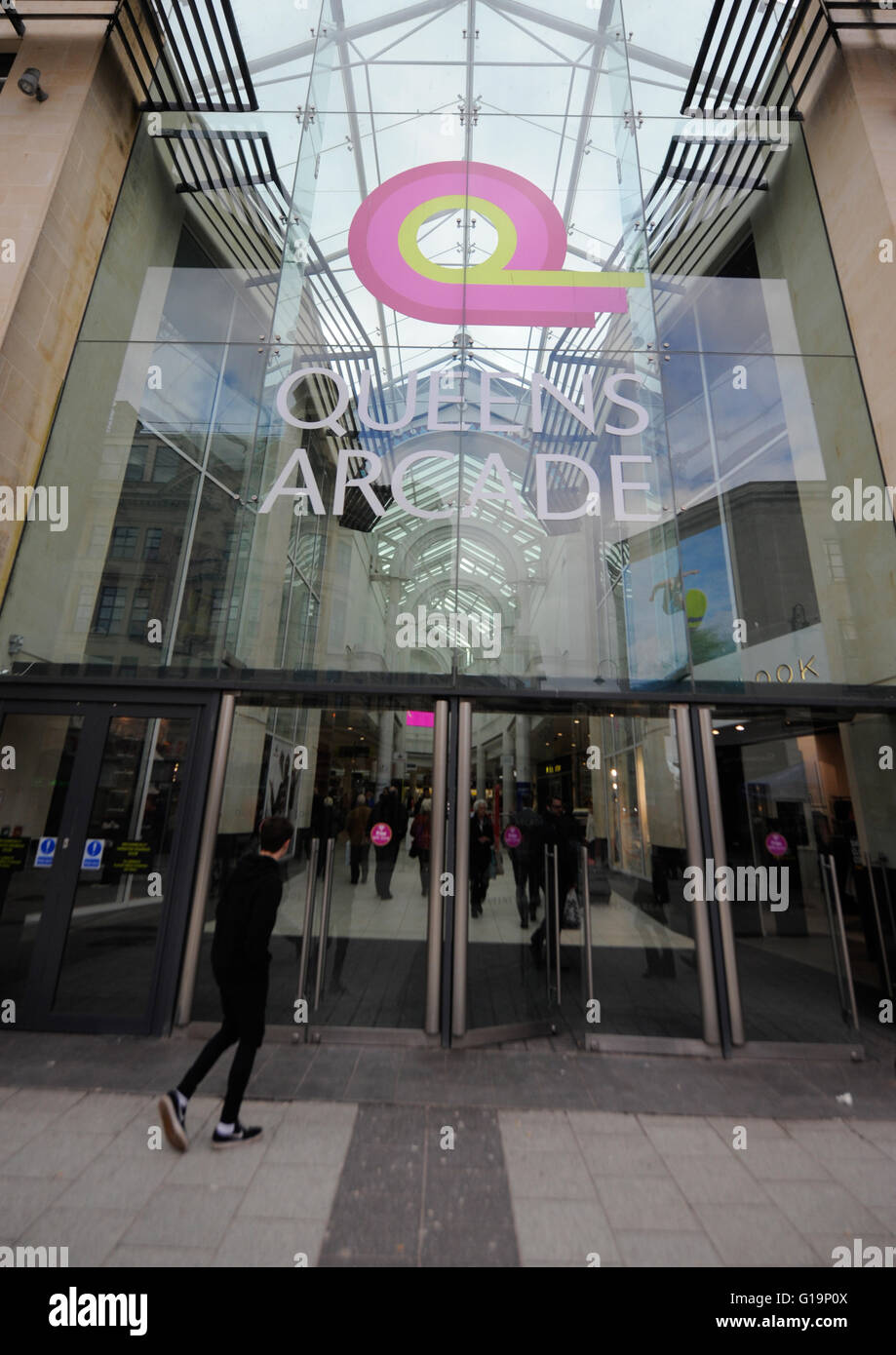 Queens arcade shopping centre hi-res stock photography and images - Alamy