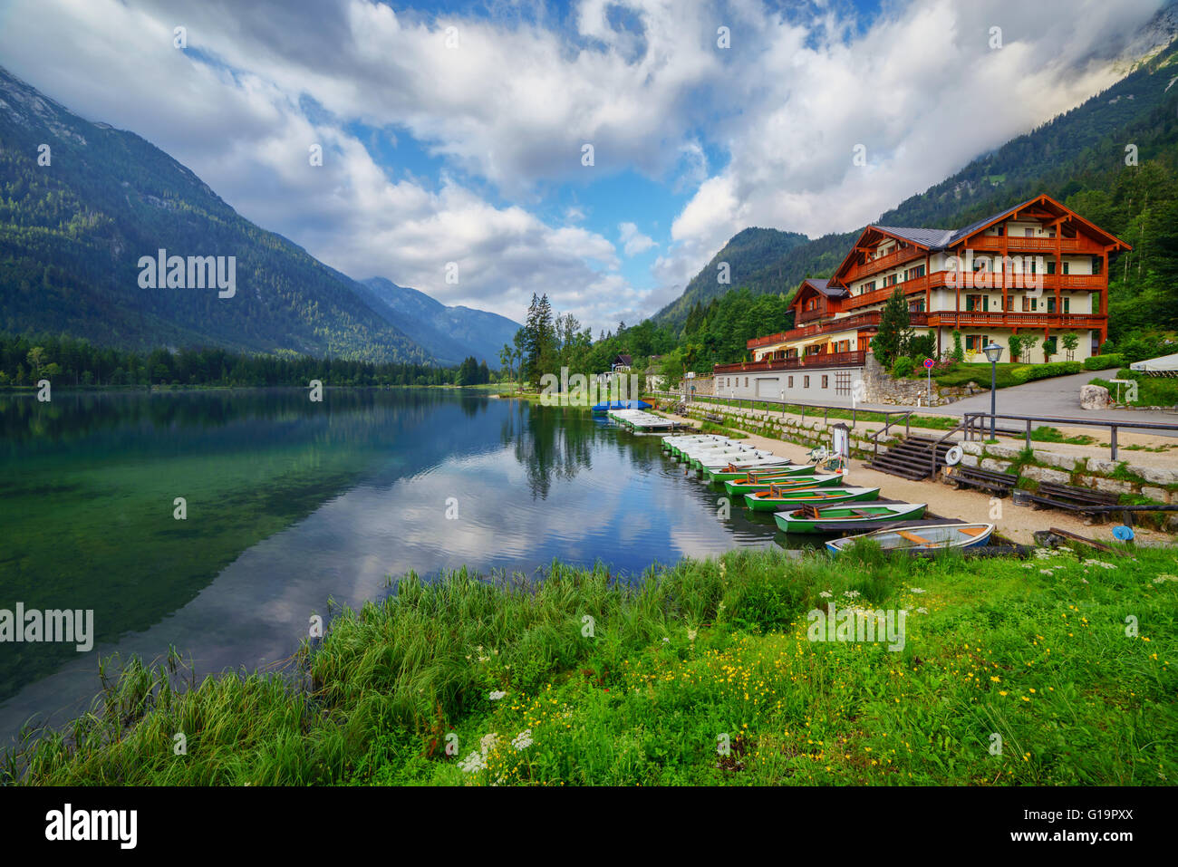 Amazing sunny summer day on the Hintersee lake in Austrian Alps, Europe ...