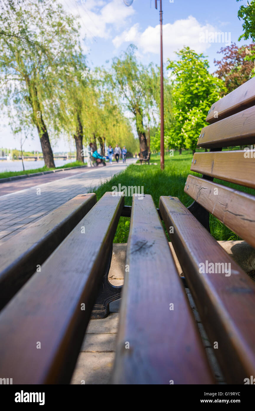 All season bench hi-res stock photography and images - Alamy