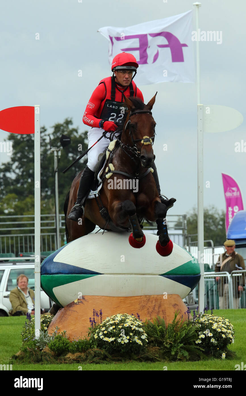 Paul Tapner (Australia) on Vanir Kamira riding Cross Country at the ...
