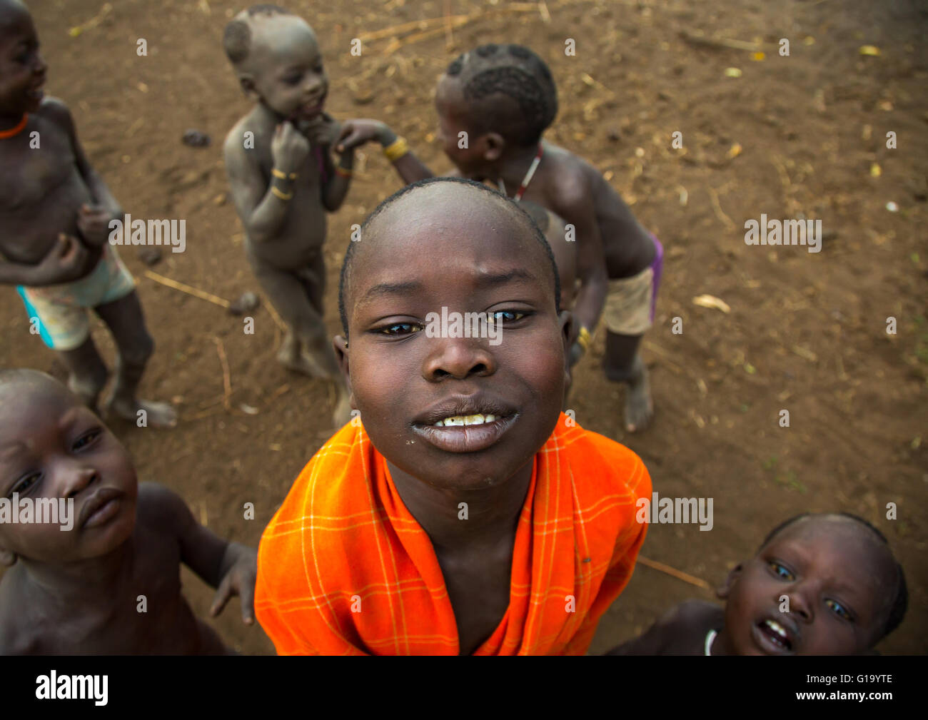 Mursi boys hi-res stock photography and images - Alamy