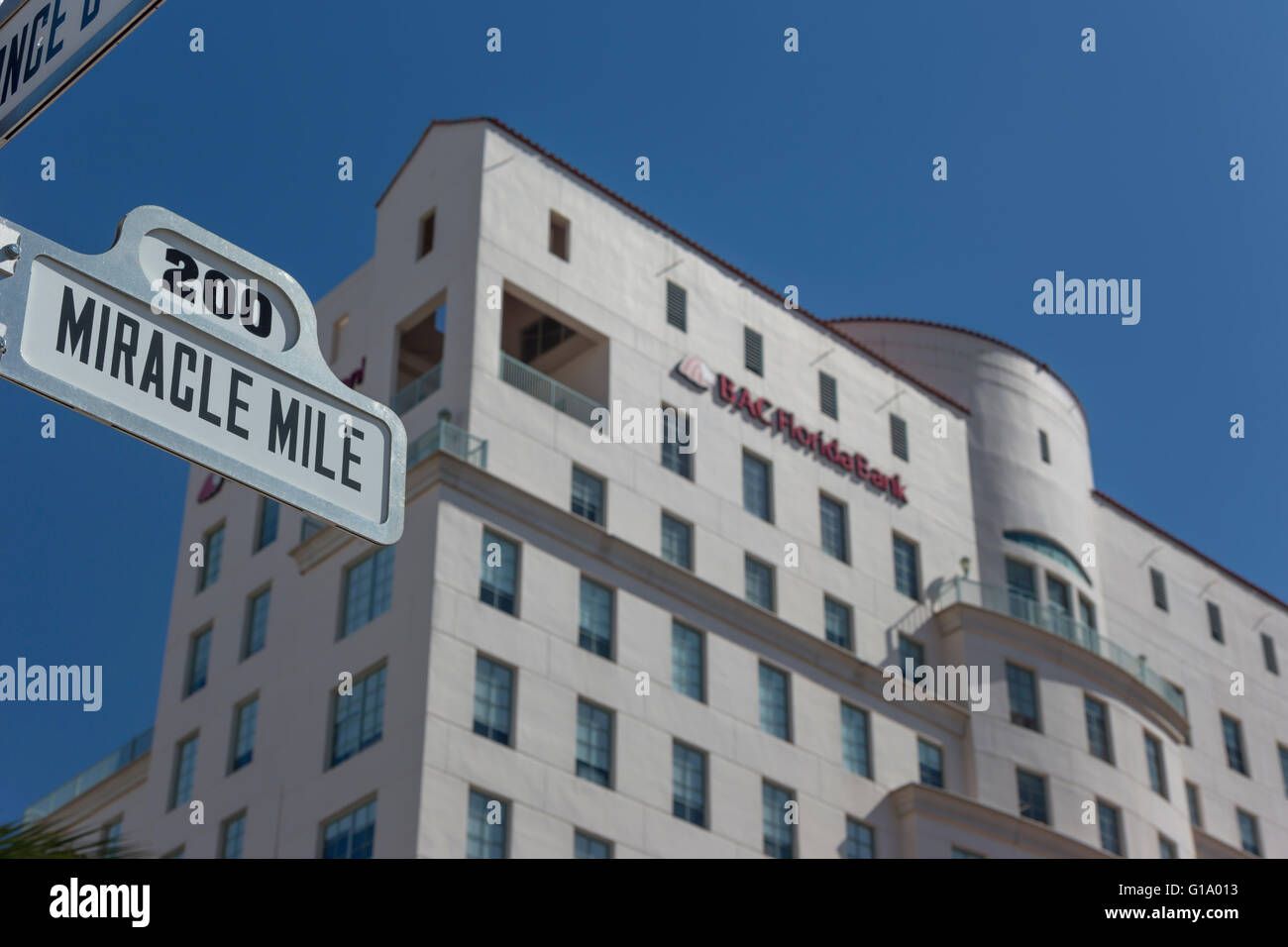 Miracle mile street sign hi-res stock photography and images - Alamy