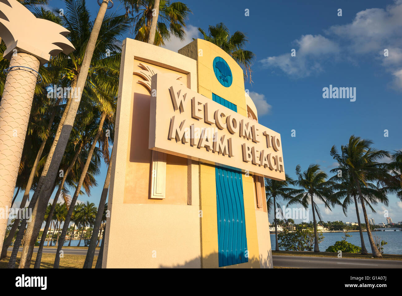 Tuttle causeway hi-res stock photography and images - Alamy