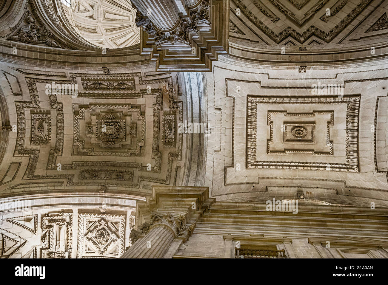 etail pillars cruciform Corinthians in the area of the dame main ...