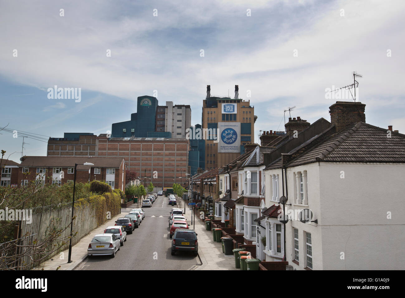 Tate & Lyle sugar refinery in Silvertown, London Docks, England, UK ...