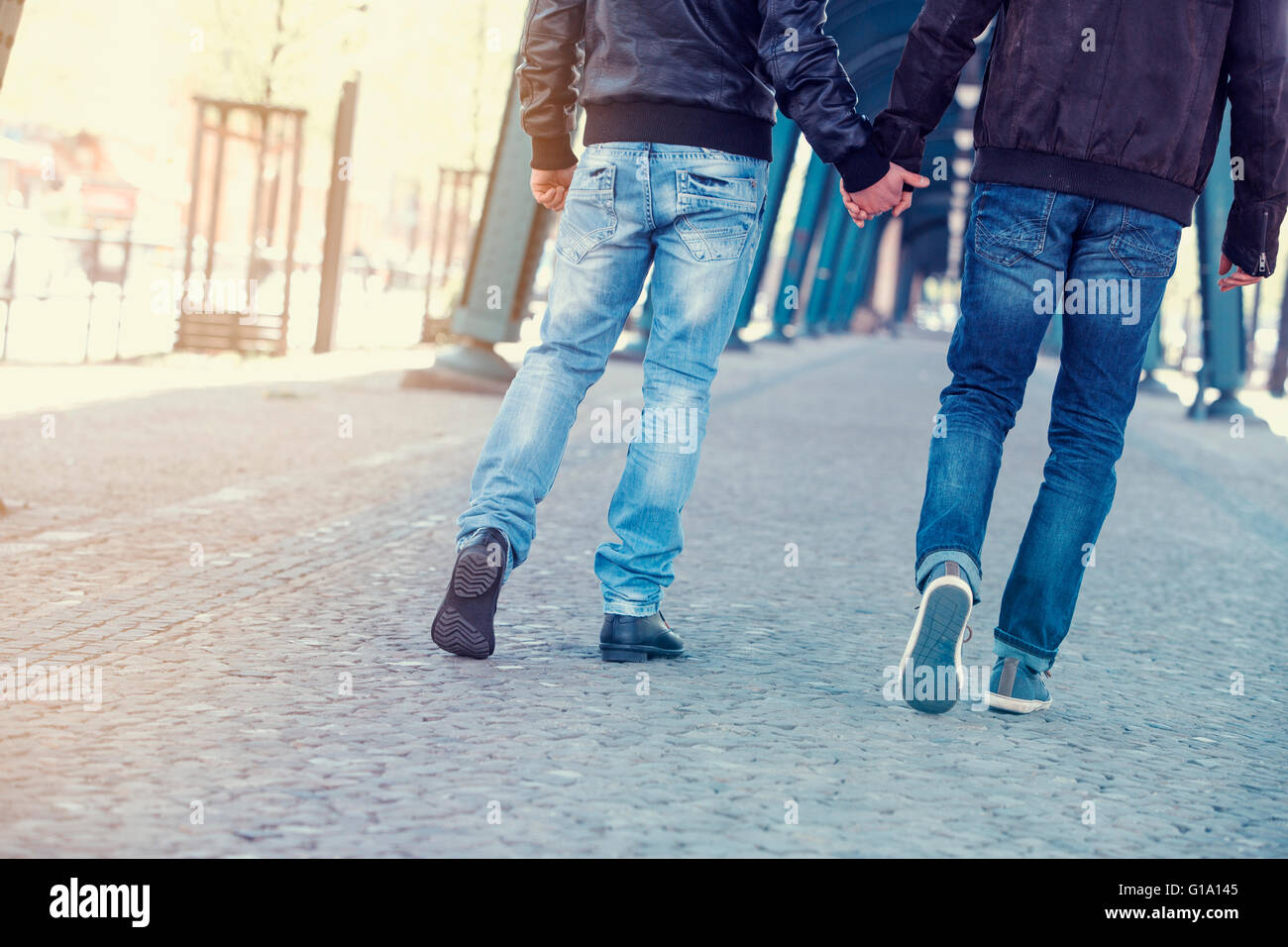 Male gay couple walking hi-res stock photography and images - Alamy