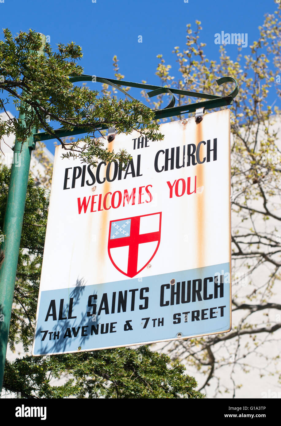 American church sign hi-res stock photography and images - Alamy