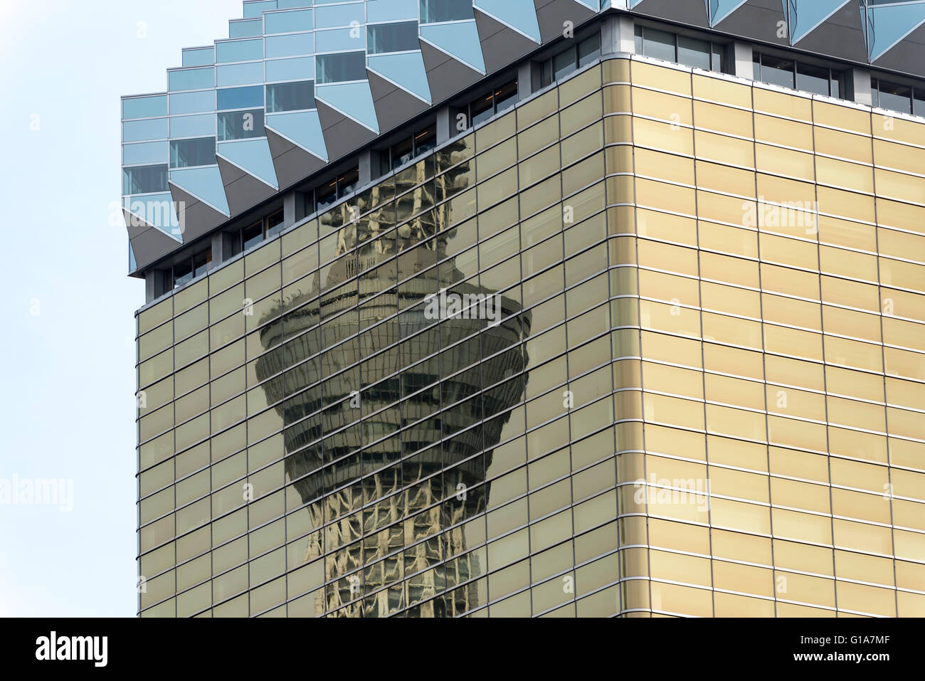 Skytree Tower reflected in Asahi Breweries headquarters building in ...
