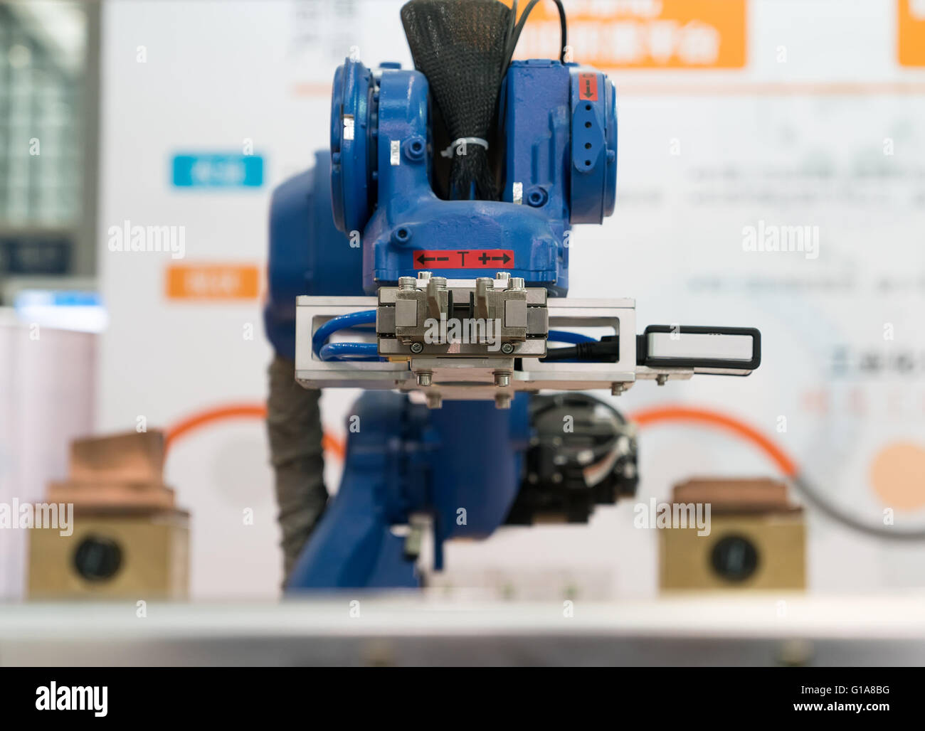 robotic hand machine tool at industrial manufacture factory Stock Photo ...