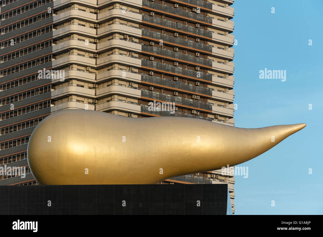 Asahi breweries building flame hi-res stock photography and images - Alamy