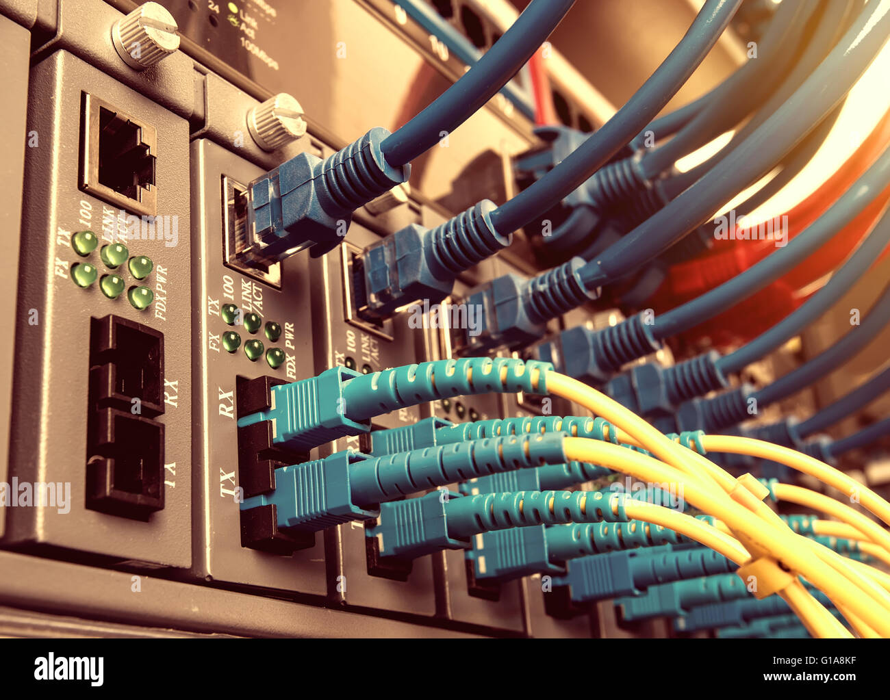 Network connection hi-res stock photography and images - Alamy