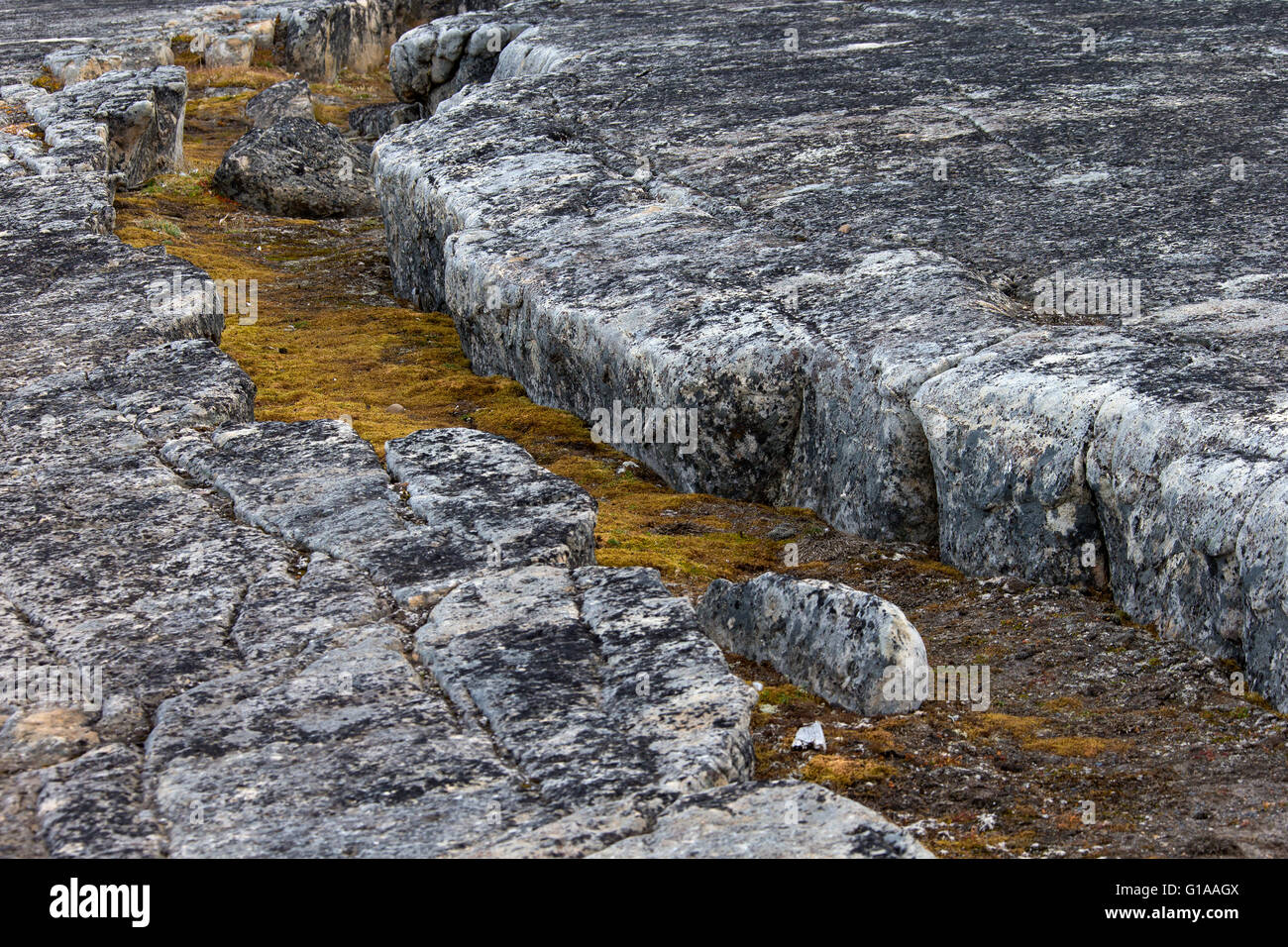 Split rock formation at Boltodden, Kvalvagen, Svalbard / Spitsbergen ...